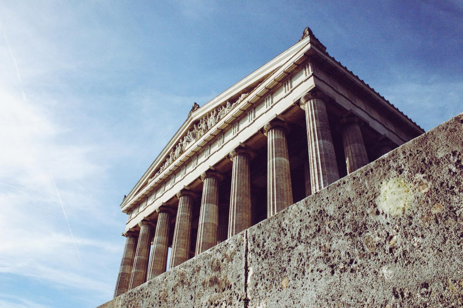 Entertainment in Ancient Greece: From Theater to Games of Chance