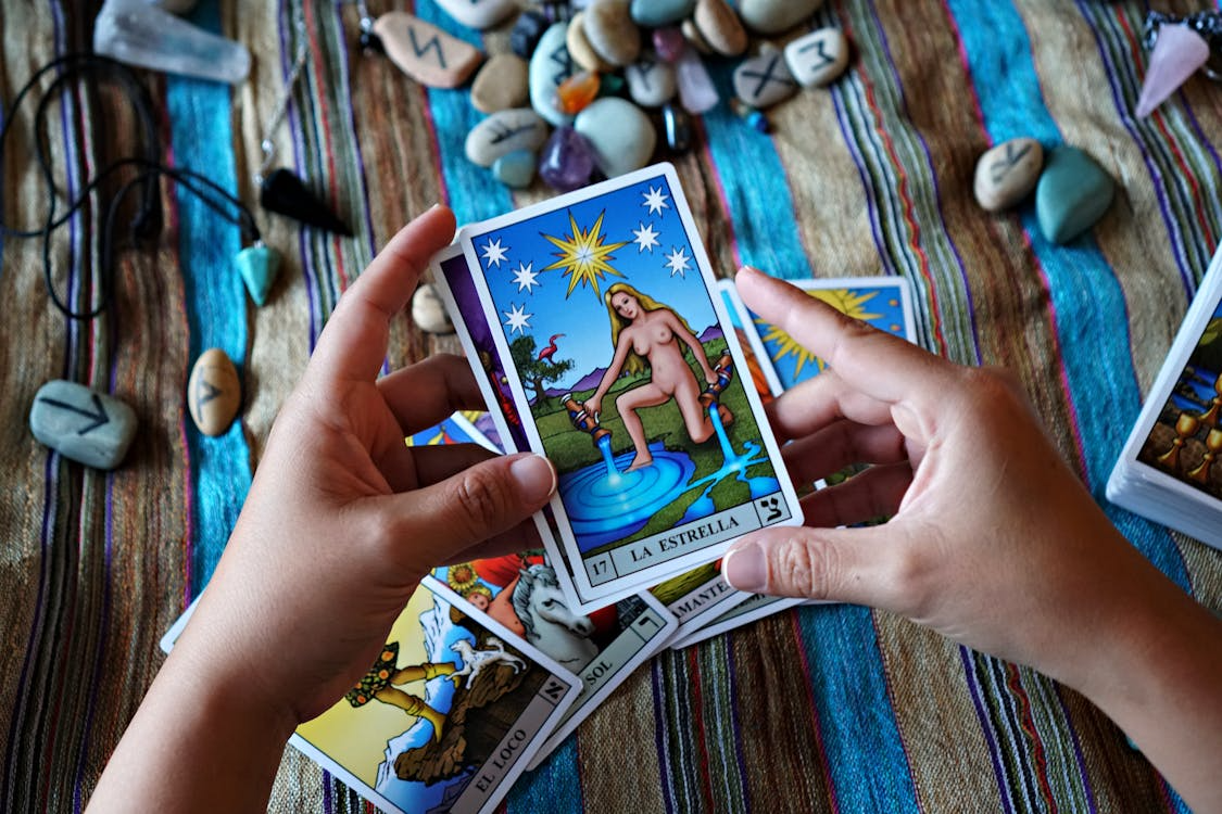 Exploring Greek Deities in Tarot Card Interpretations - Olympioi